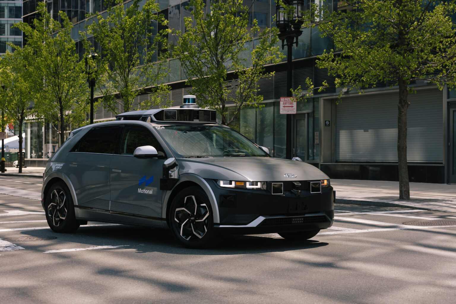 Motional – Sunnyside Films